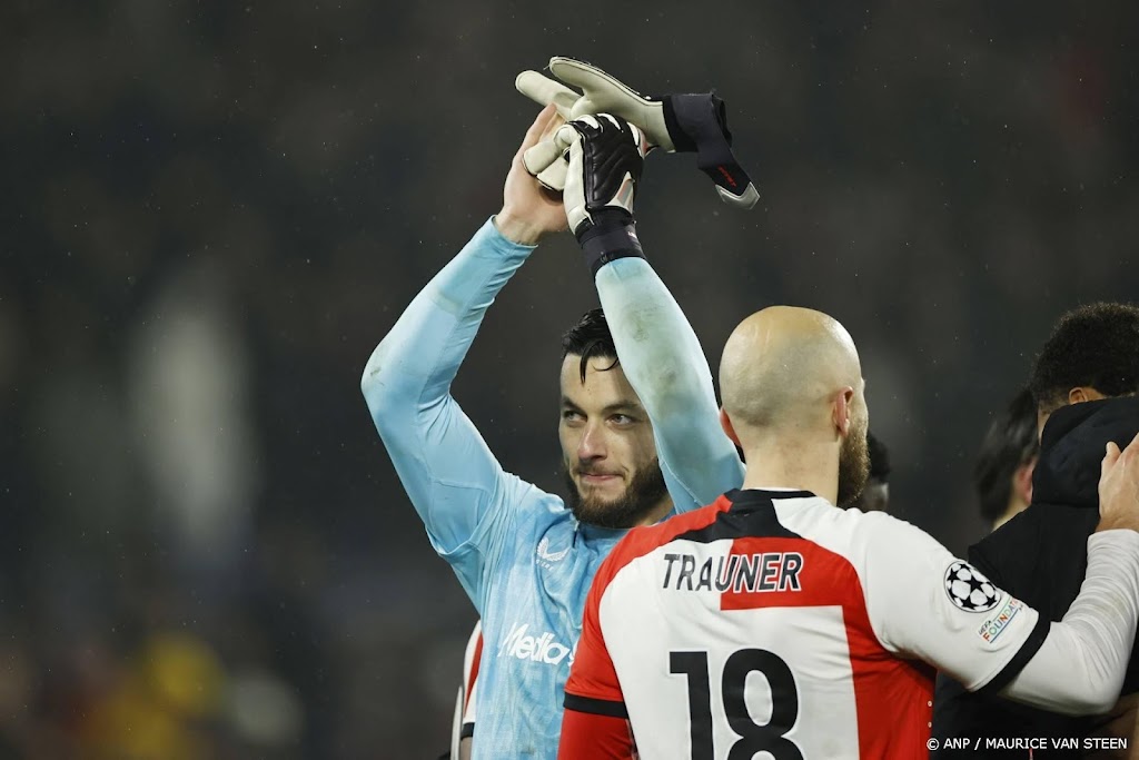Bijlow wordt weer eerste keeper van Feyenoord