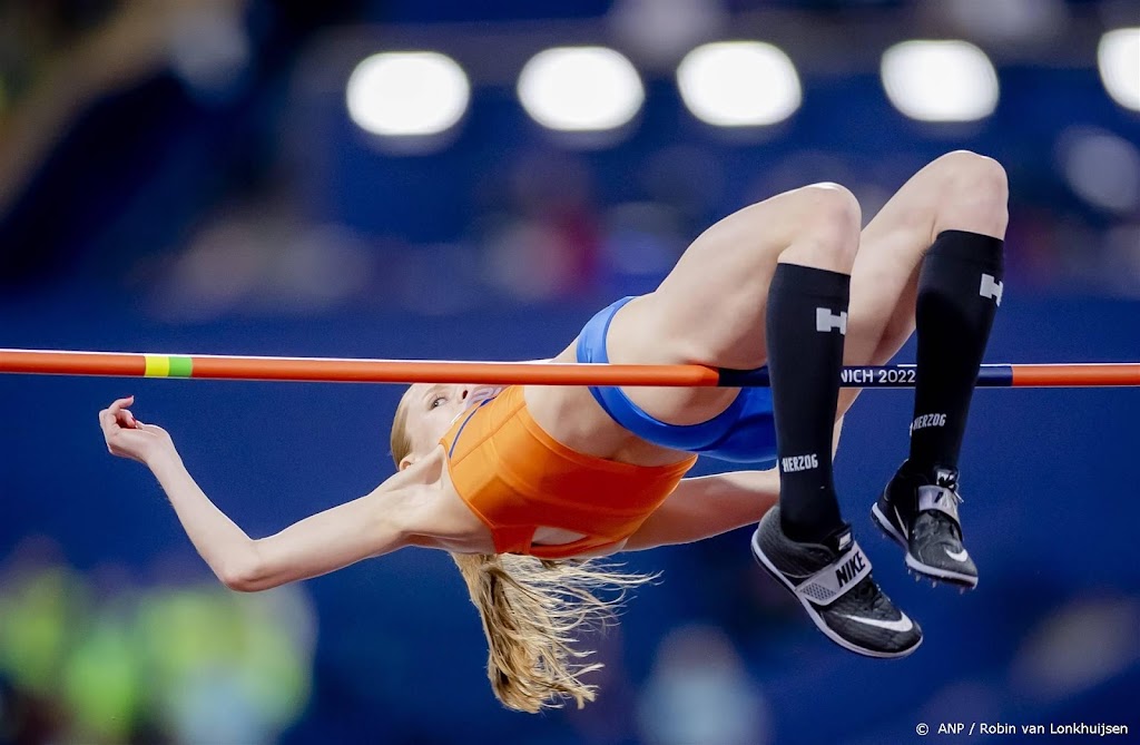Atlete Weerman zet Nederlands record hoogspringen op 1,96 meter | RTL ...