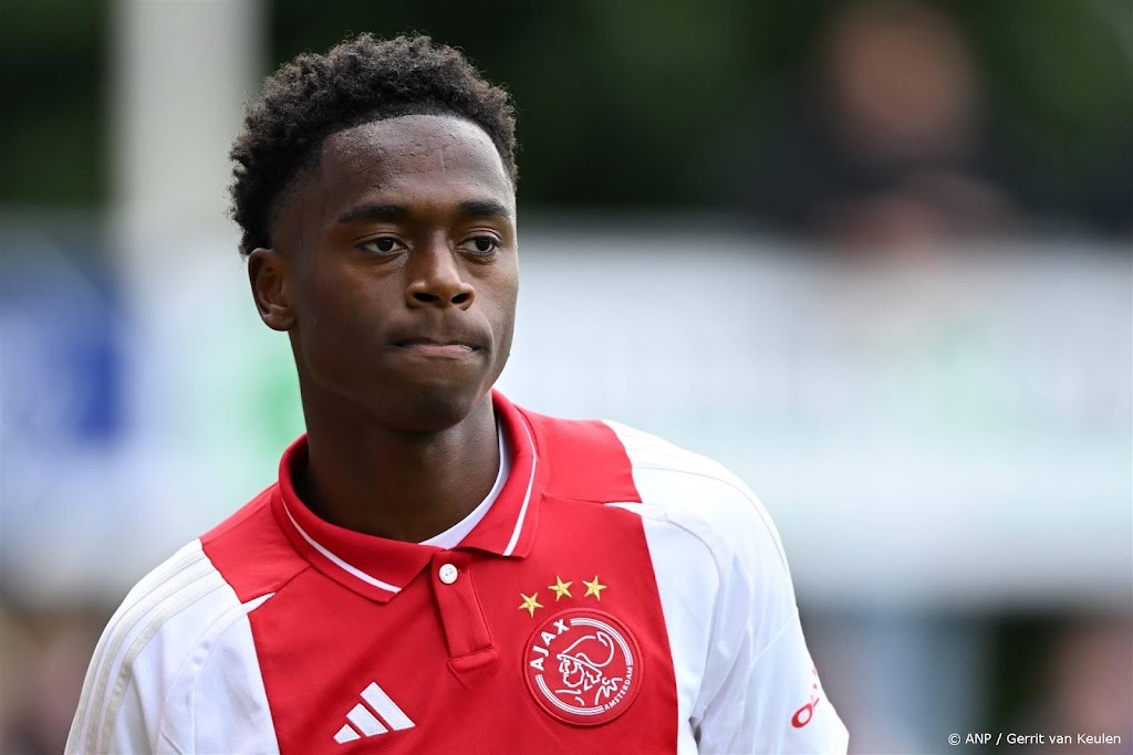 Ajax verkoopt aanvaller Banel aan Burnley
