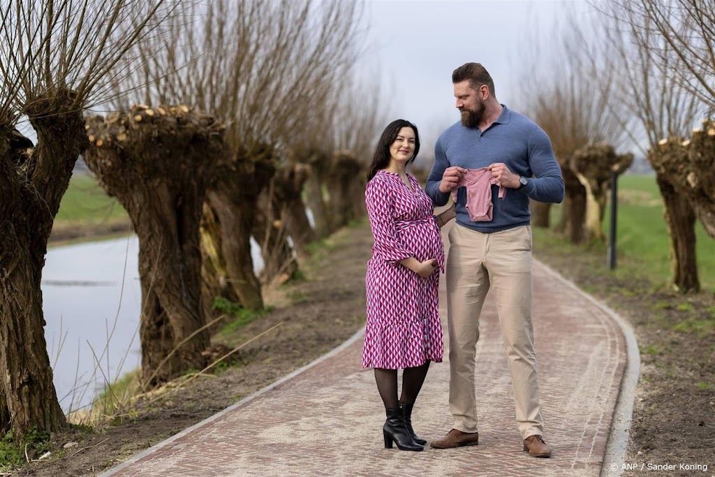 Acteur Olivier 'The Dutch Giant' Richters wordt vader