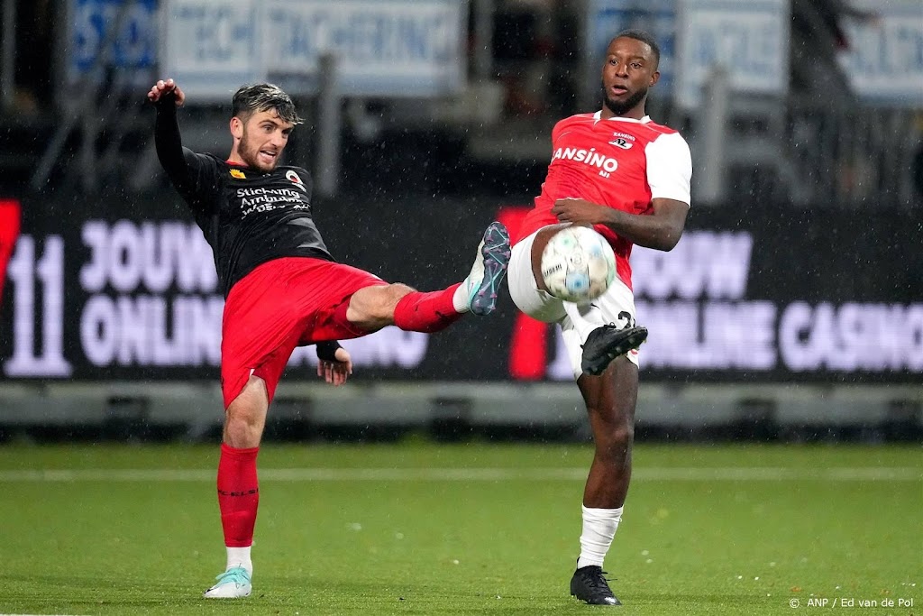 AZ laat punten liggen bij Excelsior: 1-1