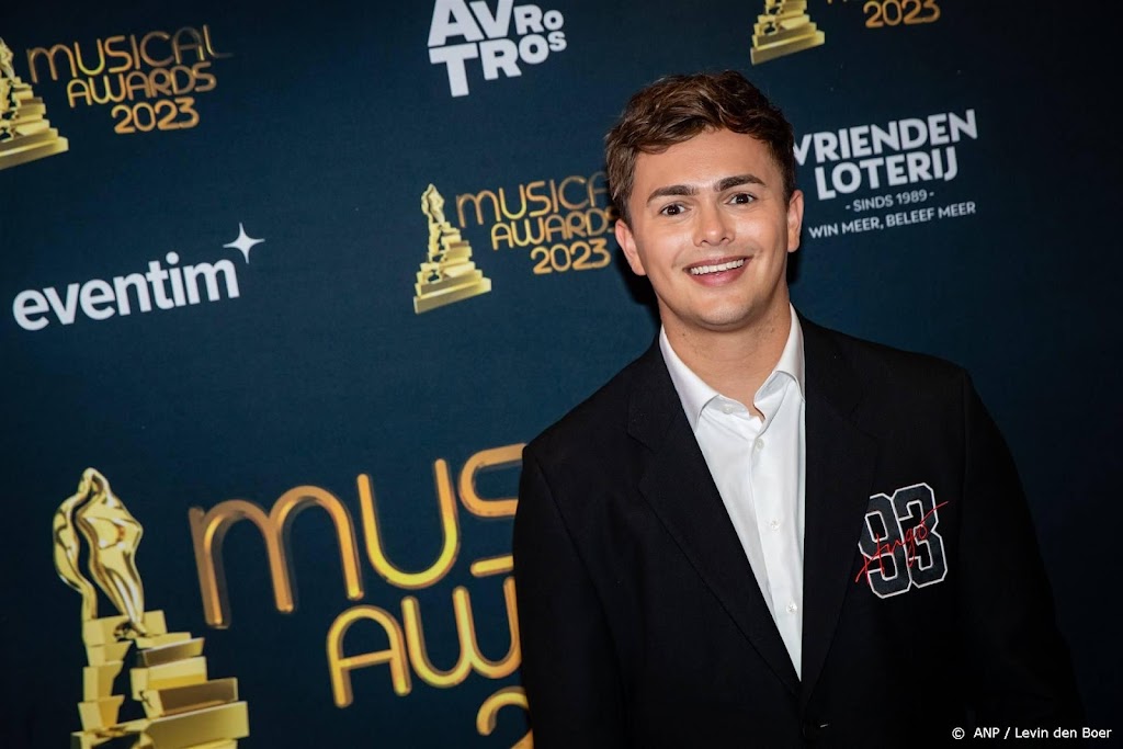 FLEMMING krijgt MTV Award voor Best Dutch Act