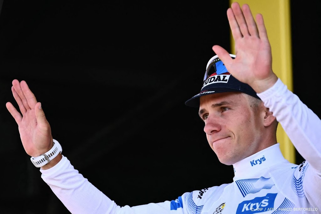 Evenepoel boekt eerste zege na uitvallen in Tour de France