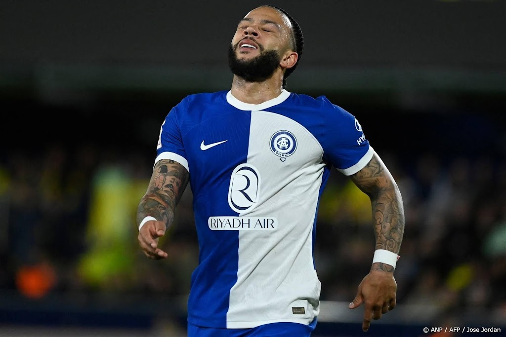 Blessure voor Depay in aanloop naar duel met Borussia Dortmund