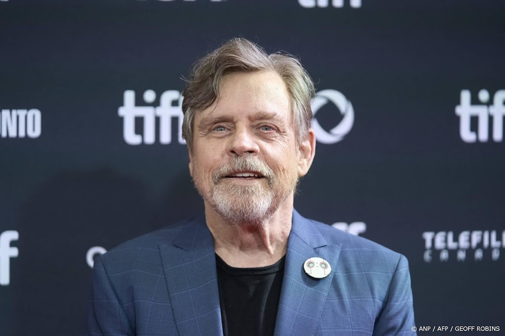Mark Hamill biedt excuses aan na AI-foto van dode Donald Trump