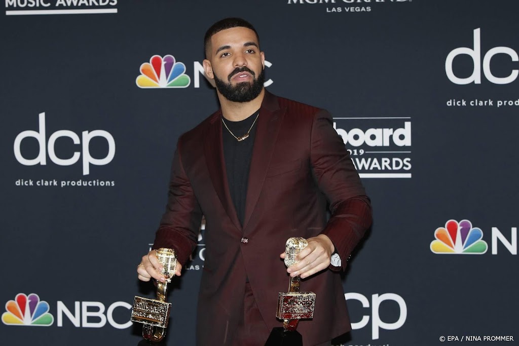 Vogue klaagt Drake en 21 Savage aan voor 4 miljoen dollar vanwege nepcover