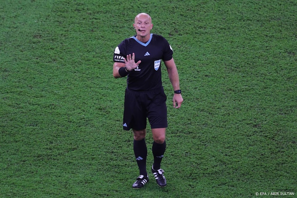 Poolse arbiter Marciniak leidt WK-finale, Makkelie naar huis