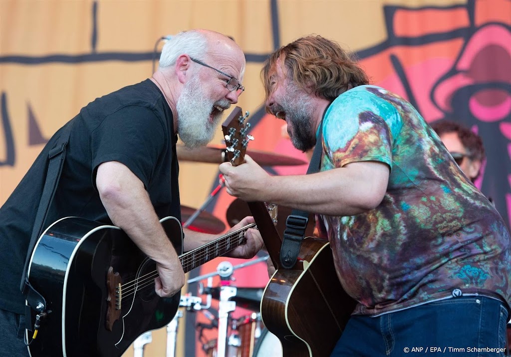 Management laat Tenacious D-lid vallen na Trump-grap