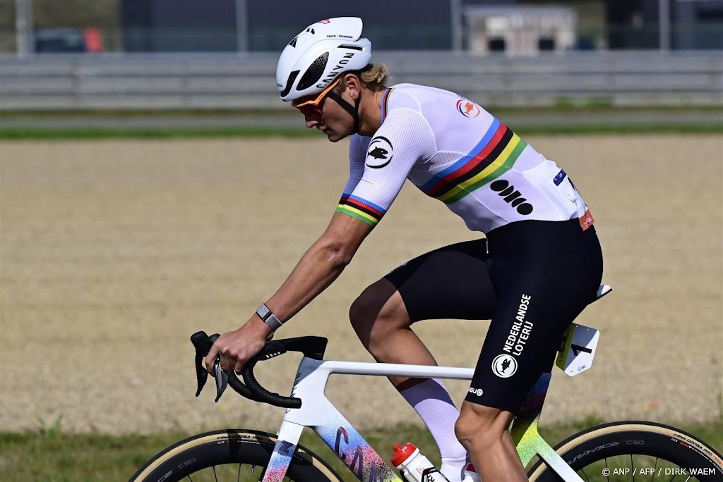 Wielrenner Van der Poel neemt leiding over in Ronde van Luxemburg