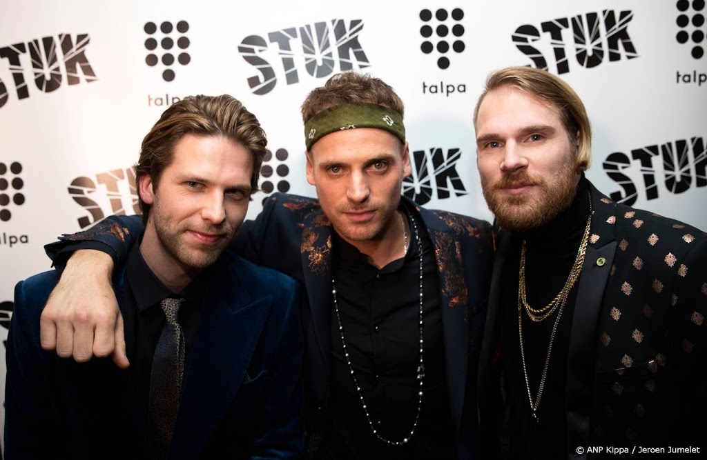 StukTV lanceert peperdure serie