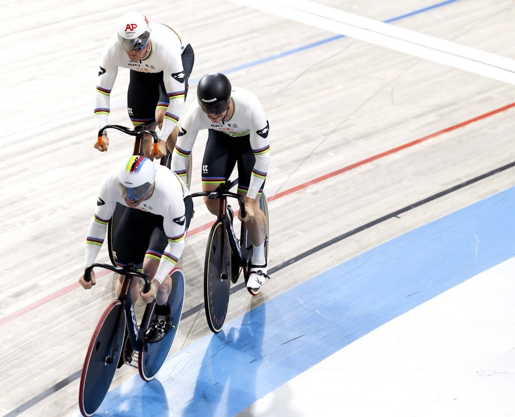 Team Sprinters Are The Fastest In The World Championships Track Cycling ...