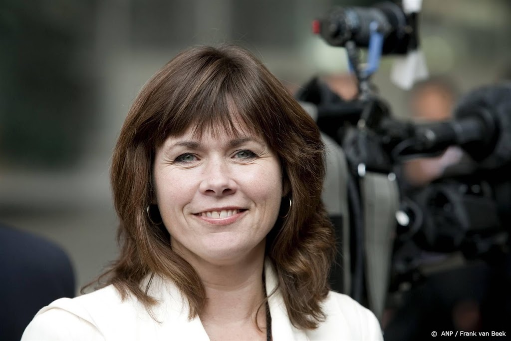 Astrid Kersseboom verslapen voor NOS Radio 1 Journaal