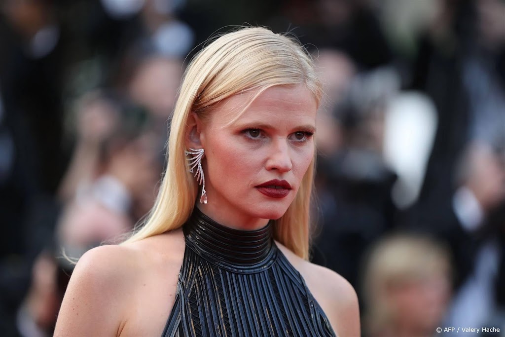 Model Lara Stone voor de tweede keer moeder geworden