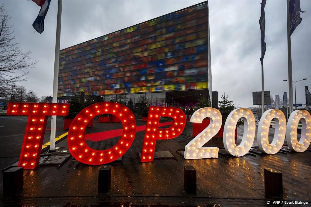 NPO Radio 2 breidt Top 2000 eenmalig uit met 500 extra nummers