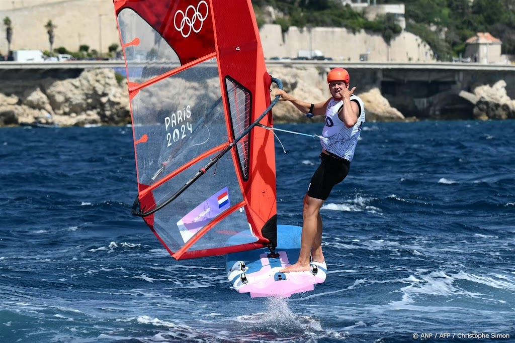 Windfoiler Opzeeland pakt koppositie op Spelen