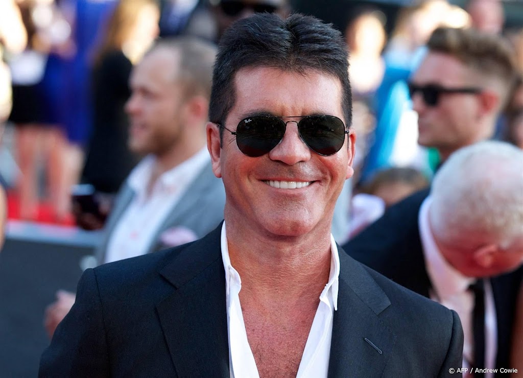 Simon Cowells 9-jarig zoontje wil hem achterna in showbizz