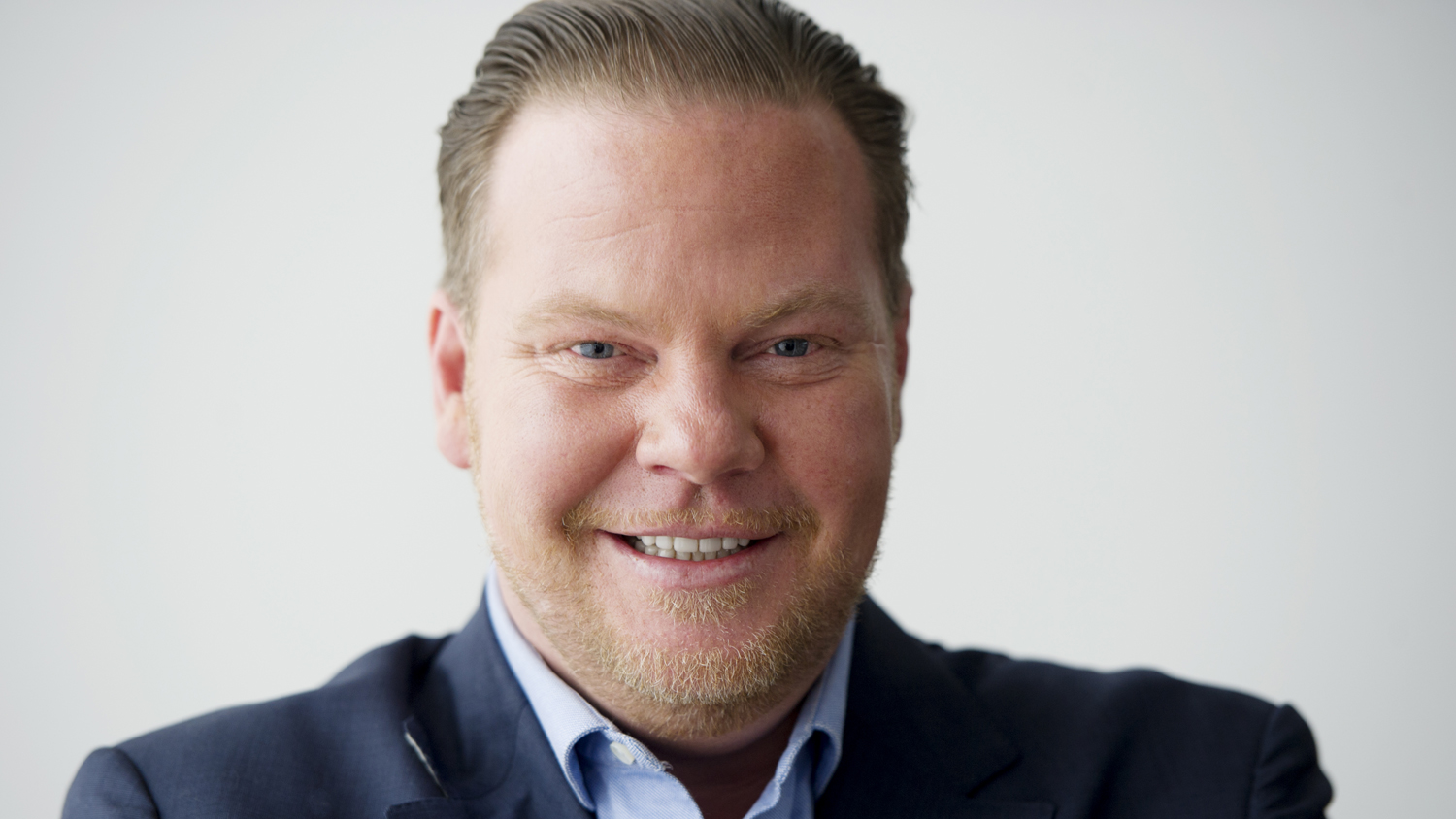 Bastiaan van Schaik opent winkel