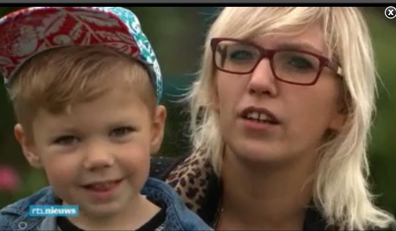 Kleuter urenlang vergeten in zwembad