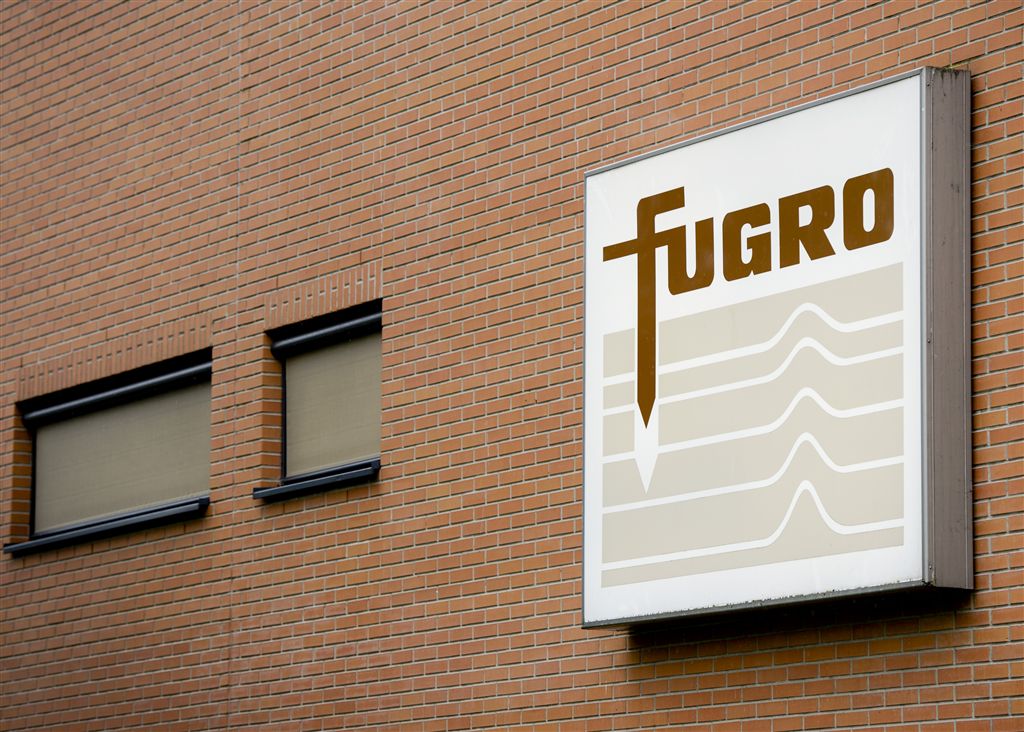 Top Fugro koopt aandelen