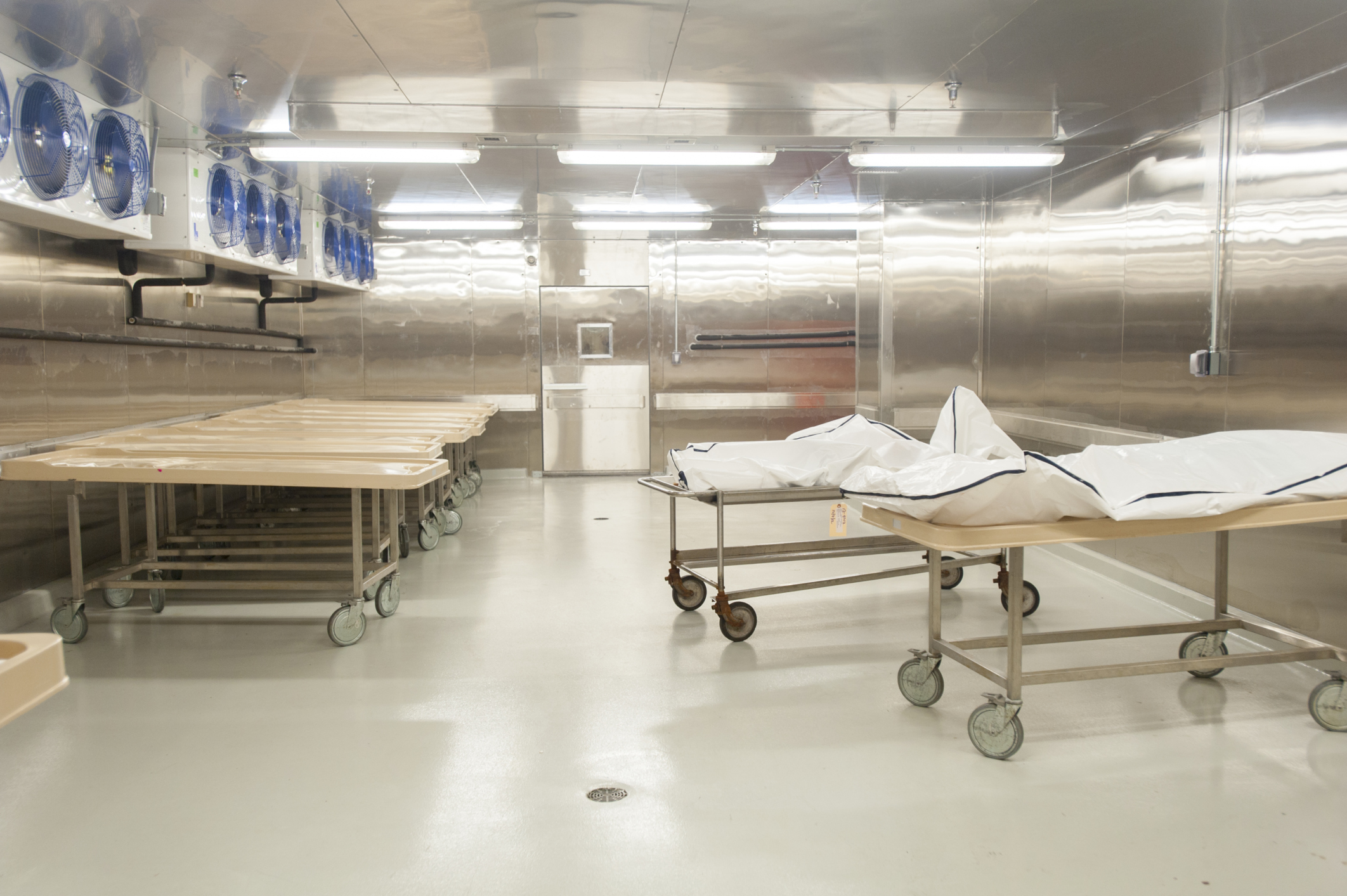 Poolse vrouw wordt wakker in lijkzak