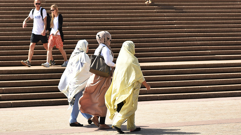 Moslima's doen in Sydney uit angst sluier af: #illridewithyou