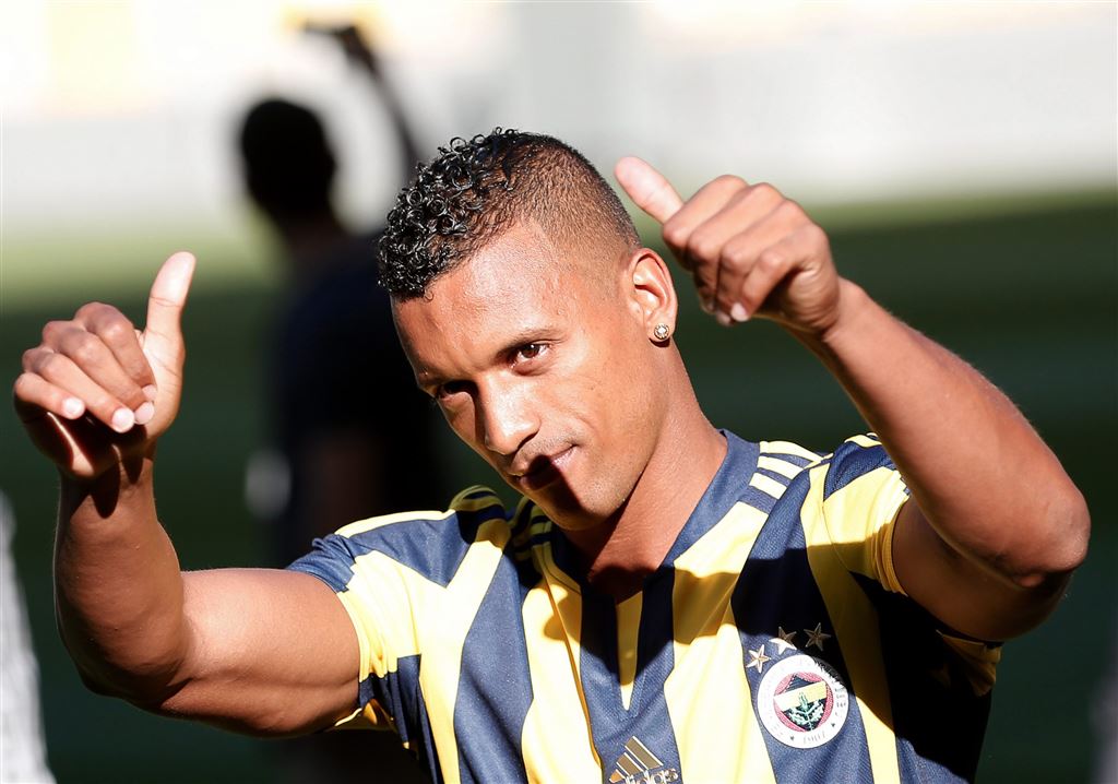 Nani redt Fenerbahçe tegen Antalyaspor