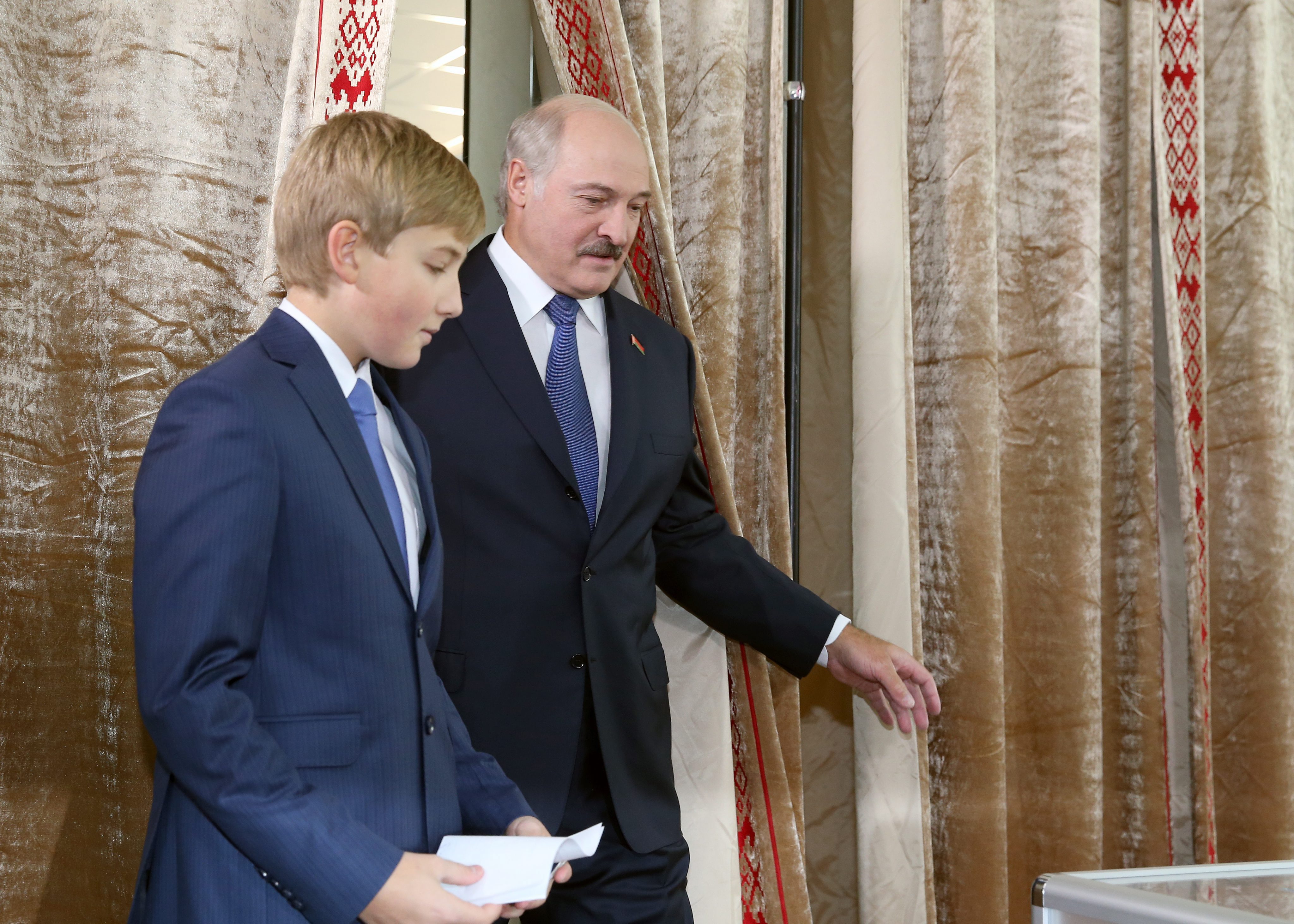 'Vijfde termijn voor Wit-Russische president Loekasjenko'