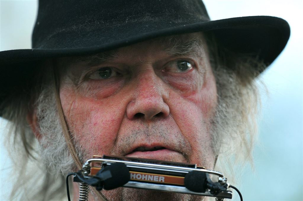 Neil Young naar Nederland met zonen Nelson