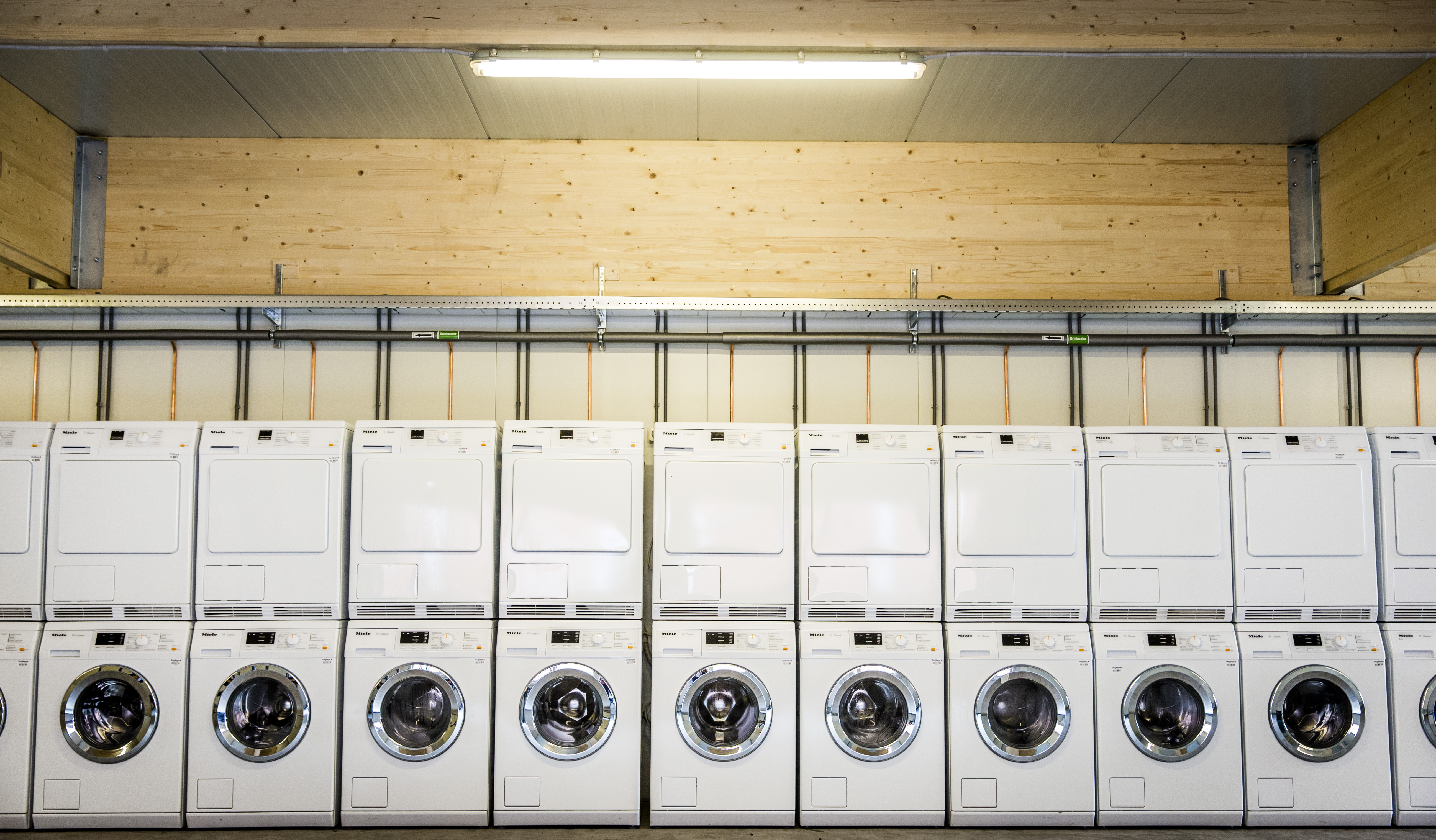 Kwakkelende wasserijgigant CleanLease gered na ruzie