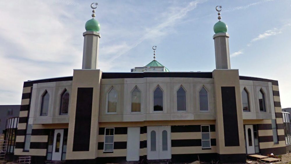 OM onderzoekt 'polygamie-moskee' in Almere