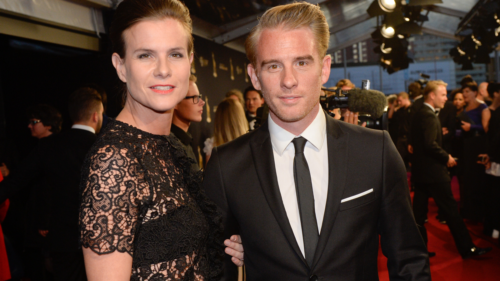 Vriendin Art Rooijakkers bevallen van tweeling