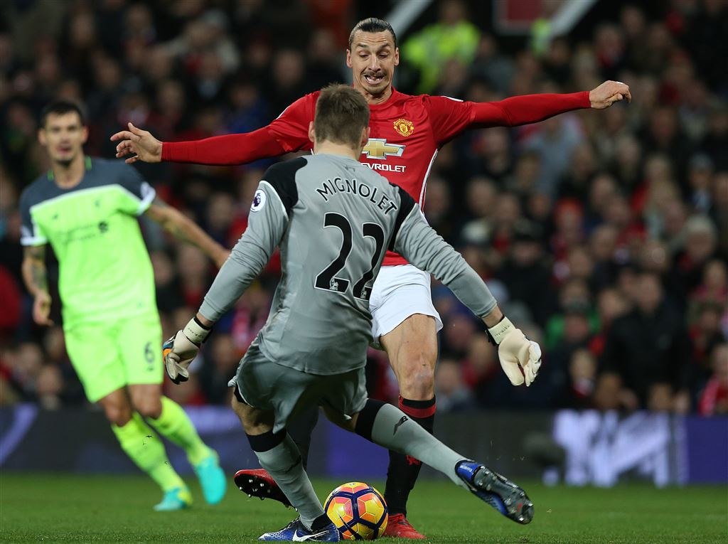 Zlatan redt punt voor United tegen Liverpool | RTL Nieuws | RTL.nl