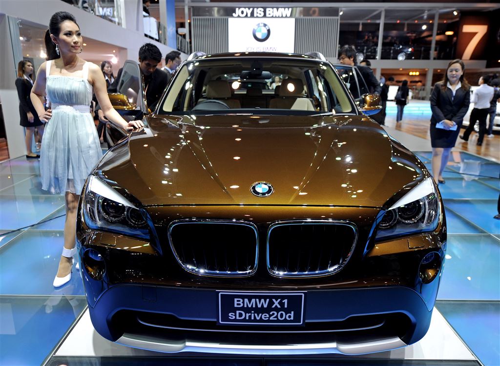 VDL gaat na Mini's ook BMW's maken in Born