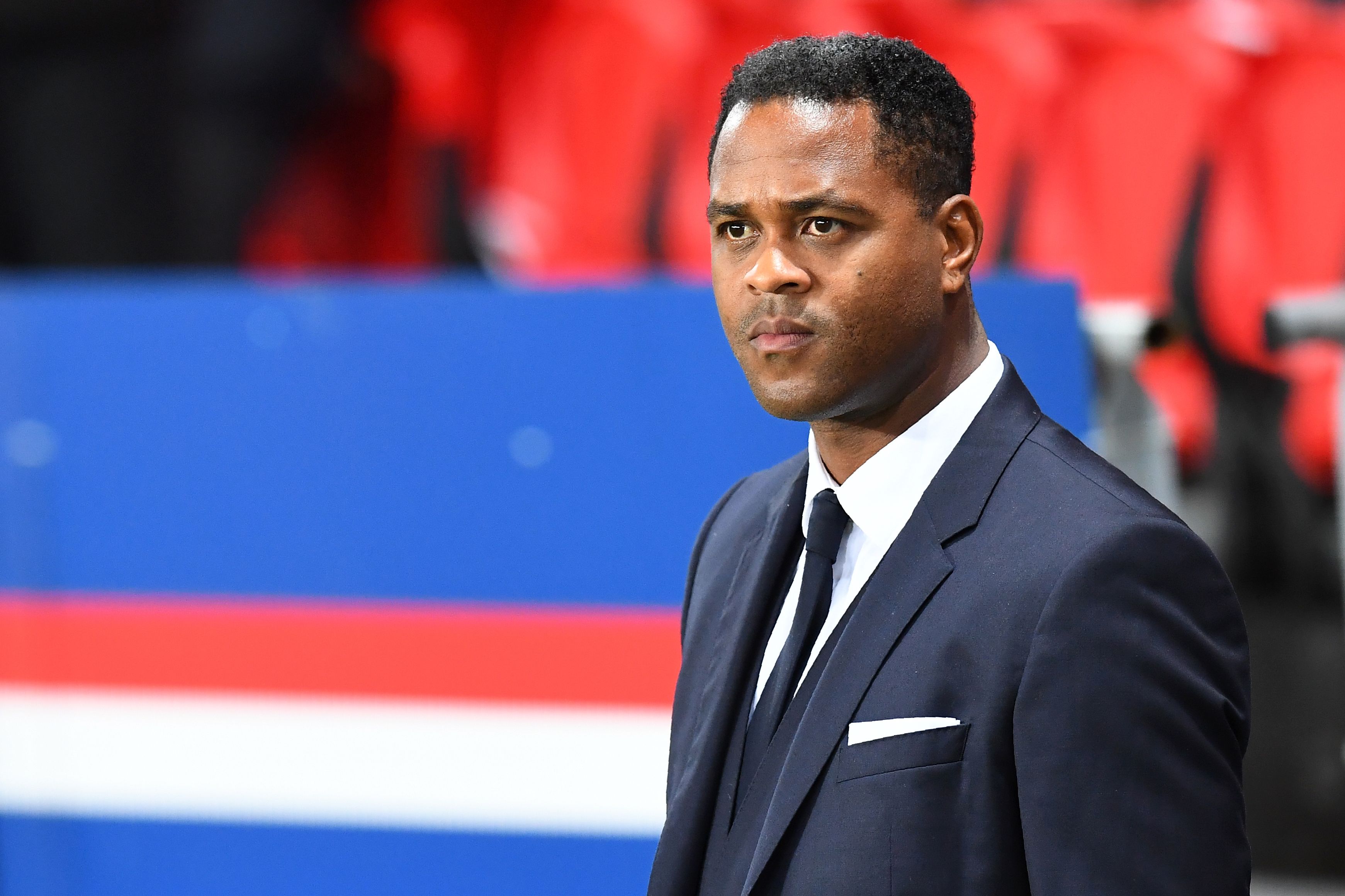 Patrick Kluivert klaagt Van Gogh-dief aan: 'Onderduikverhaal is onzin'