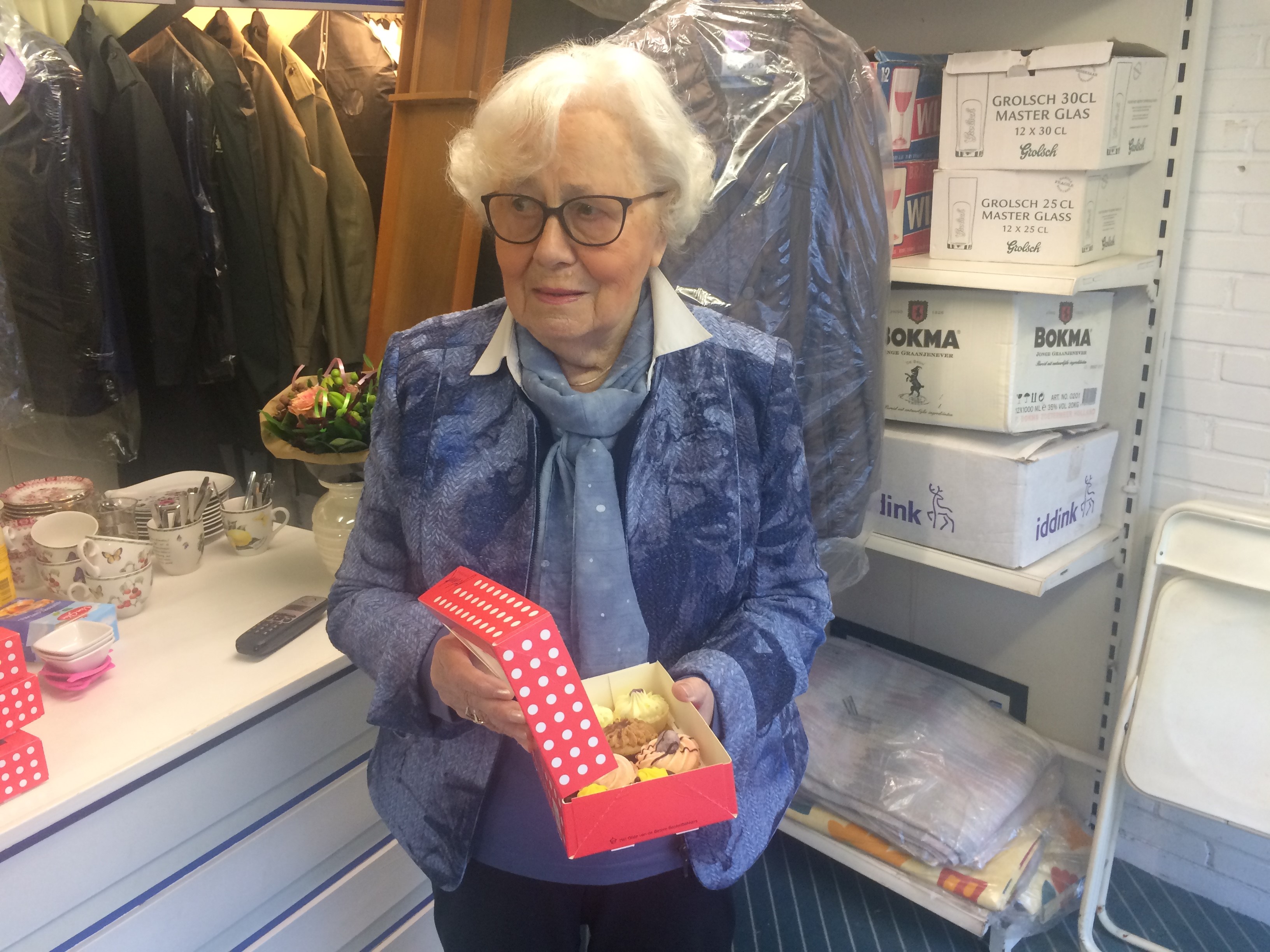 Oudste ondernemer stopt: 'Winkeltje spelen was m'n lust en m'n leven'