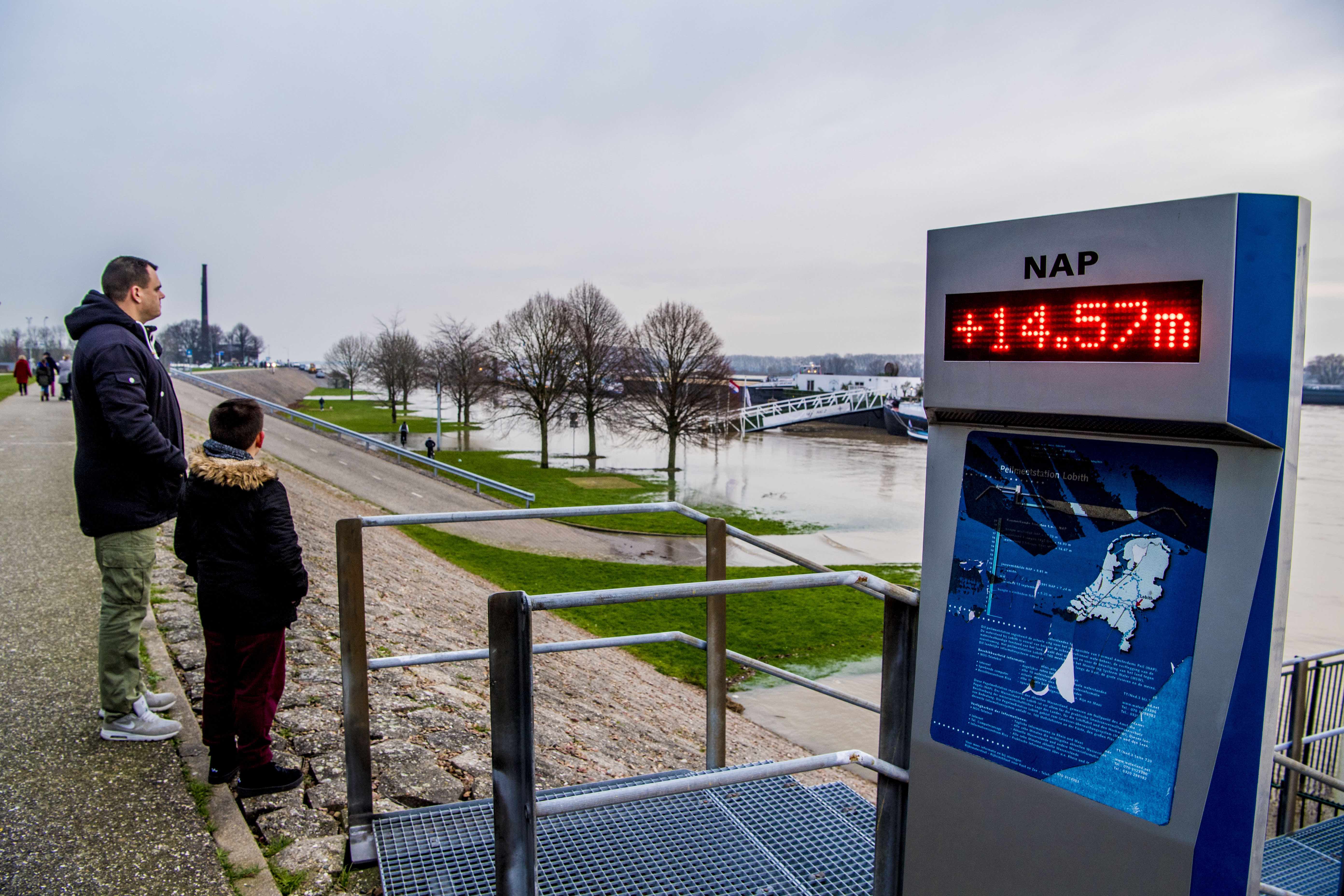 Hoe het Normaal Amsterdams Peil de wereld over ging