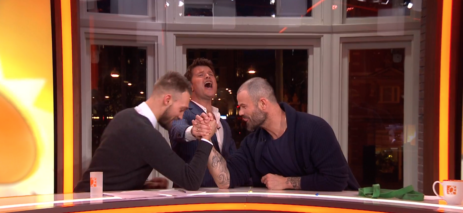 Ridder Kjeld vs. Koning Arie: Wie is er sterker?