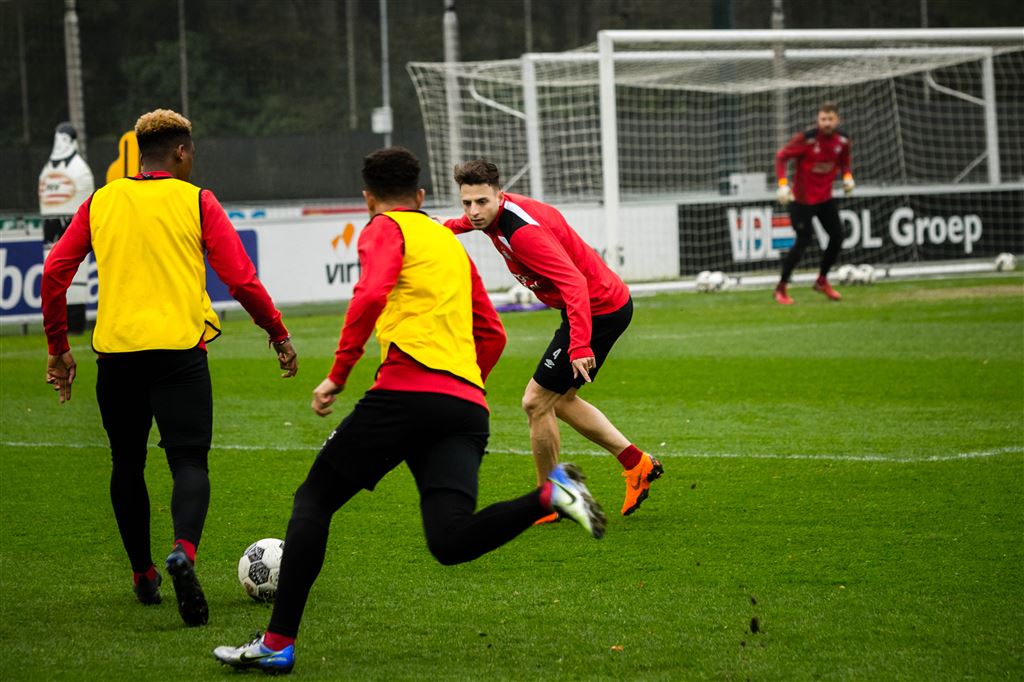 PSV-fans krijgen gebiedsverbod na belagen jongeren