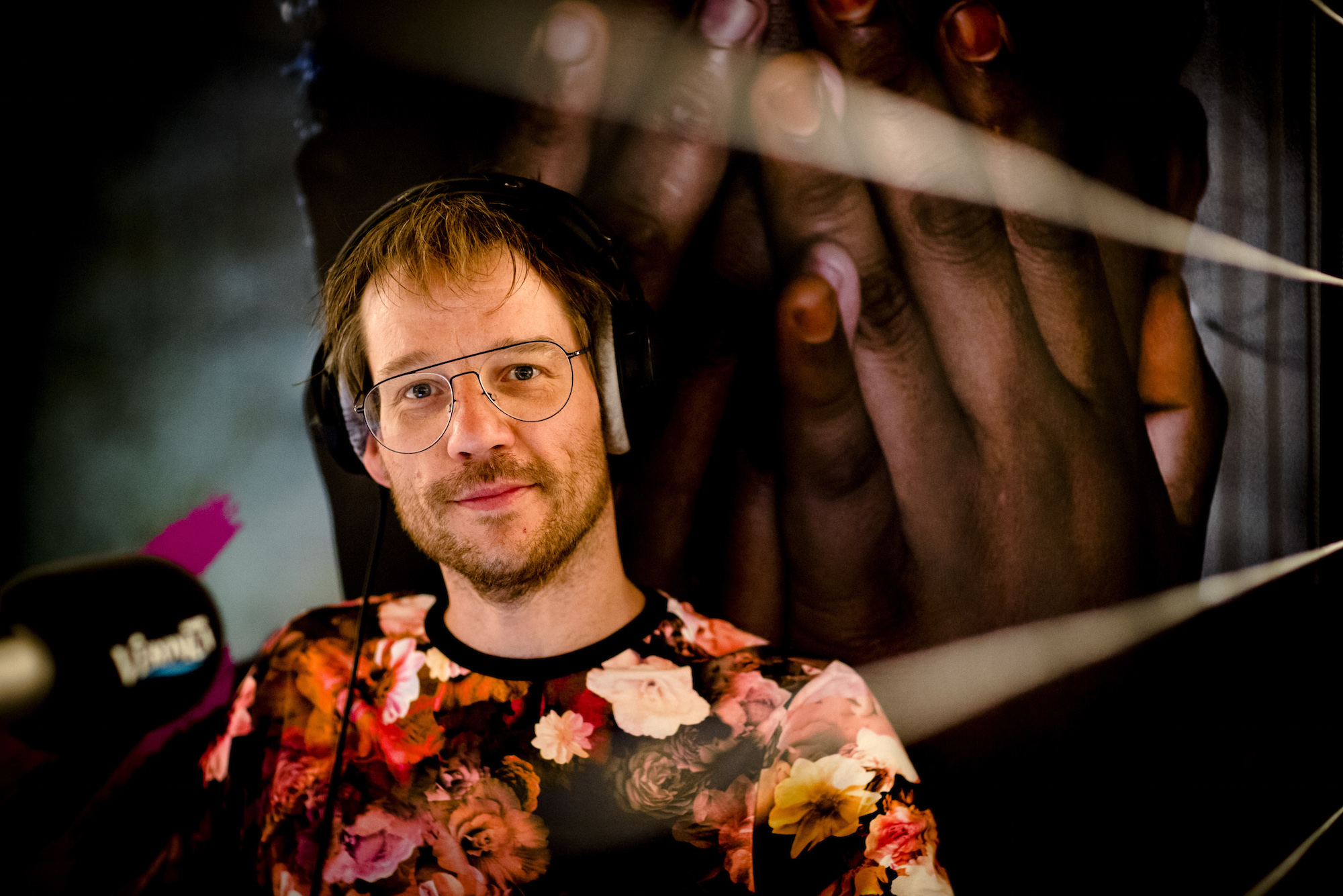 Giel Beelen maakt kalender met Kim Feenstra