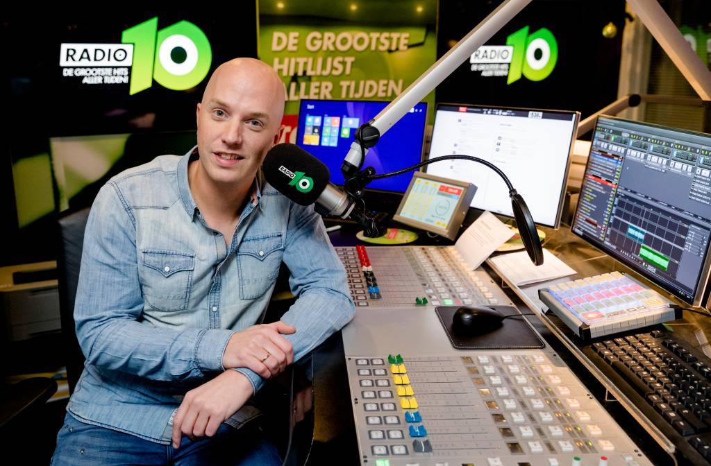 Lex Gaarthuis krijgt avondshow op Radio 10