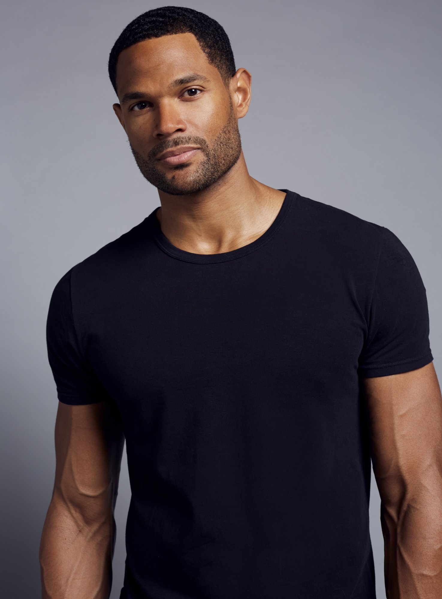 Acteur Davy Eduard King maakt theaterdebuut