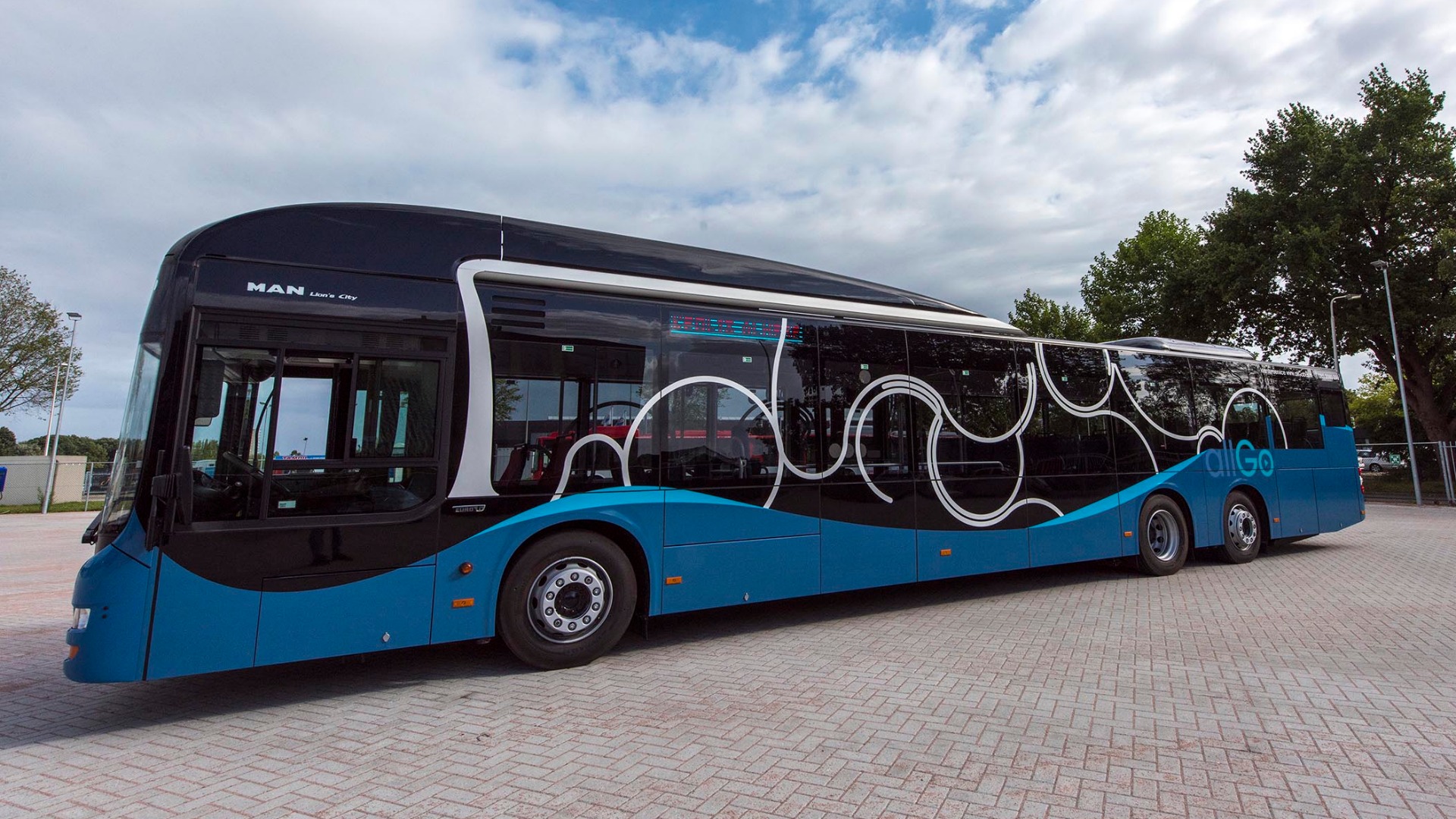 Almeerder hackt betaalsystemen in bussen vervoersbedrijf Keolis