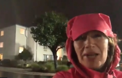 Helga van Leur ziet orkaan dichterbij komen: 'Er zijn heel veel flitsen'