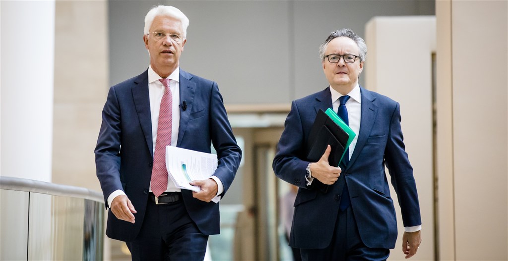 Bankpas verloren of gestolen? Je gaat er voor betalen bij Rabo en ABN