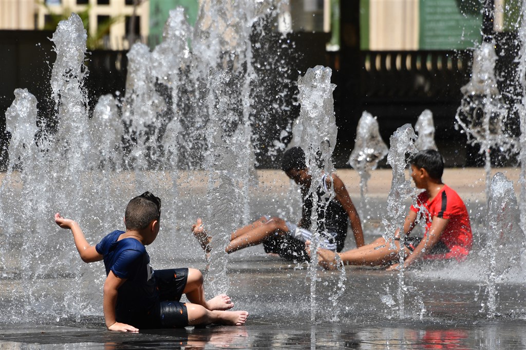 Voor het eerst code rood in Frankrijk vanwege extreme hitte: 45 graden