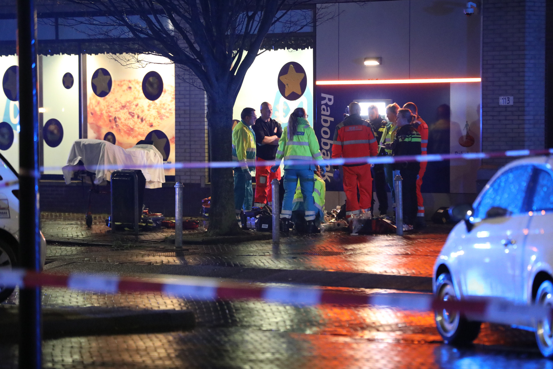 Man overleden bij steekpartij winkelcentrum Hoofddorp