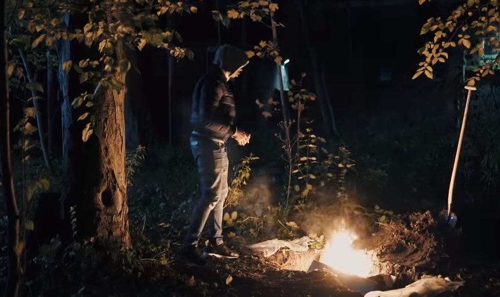 'Amsterdamse rapper verdacht van ontvoering vrouw en kinderen (3 en 7 ...