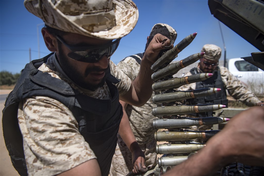Regeringspartijen: Nederland moet meedoen aan militaire missie bij Libië