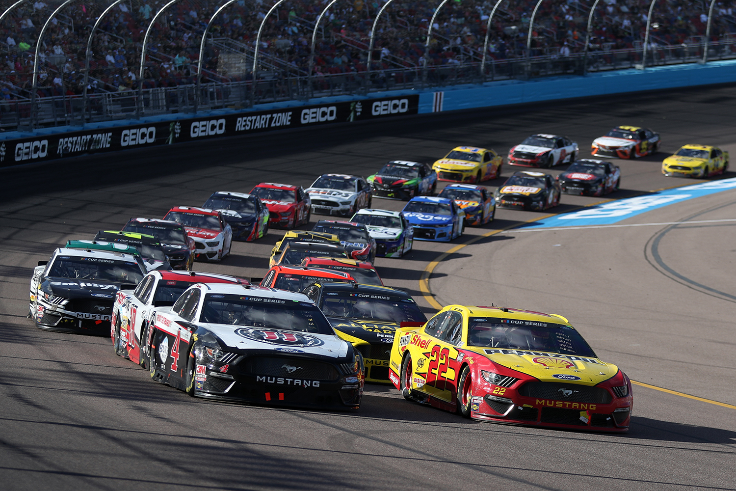 NASCAR wil op 17 mei weer beginnen met 7 races in 11 dagen | RTL Nieuws ...