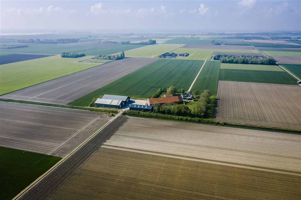 Tweede Kamer verbiedt splitsen landbouwgrond voor beleggers